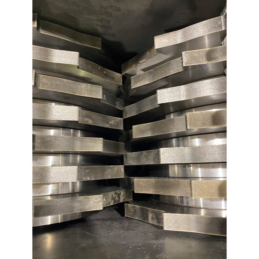 Aluminum Shredder for all types of light as well as hard scrap
